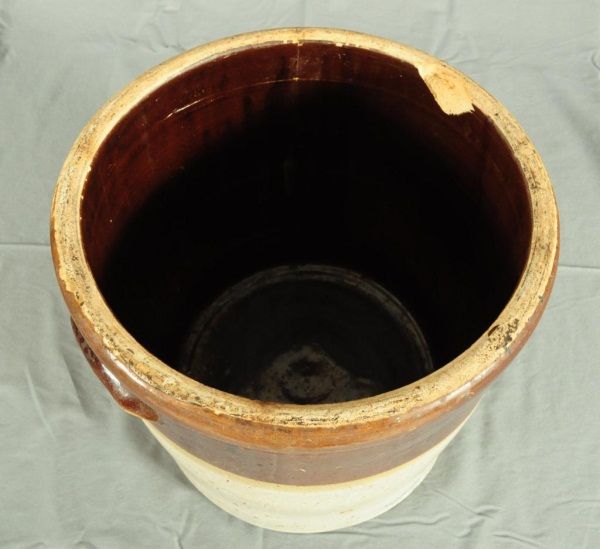 McDade Pottery 4 Gallon Texas Crock