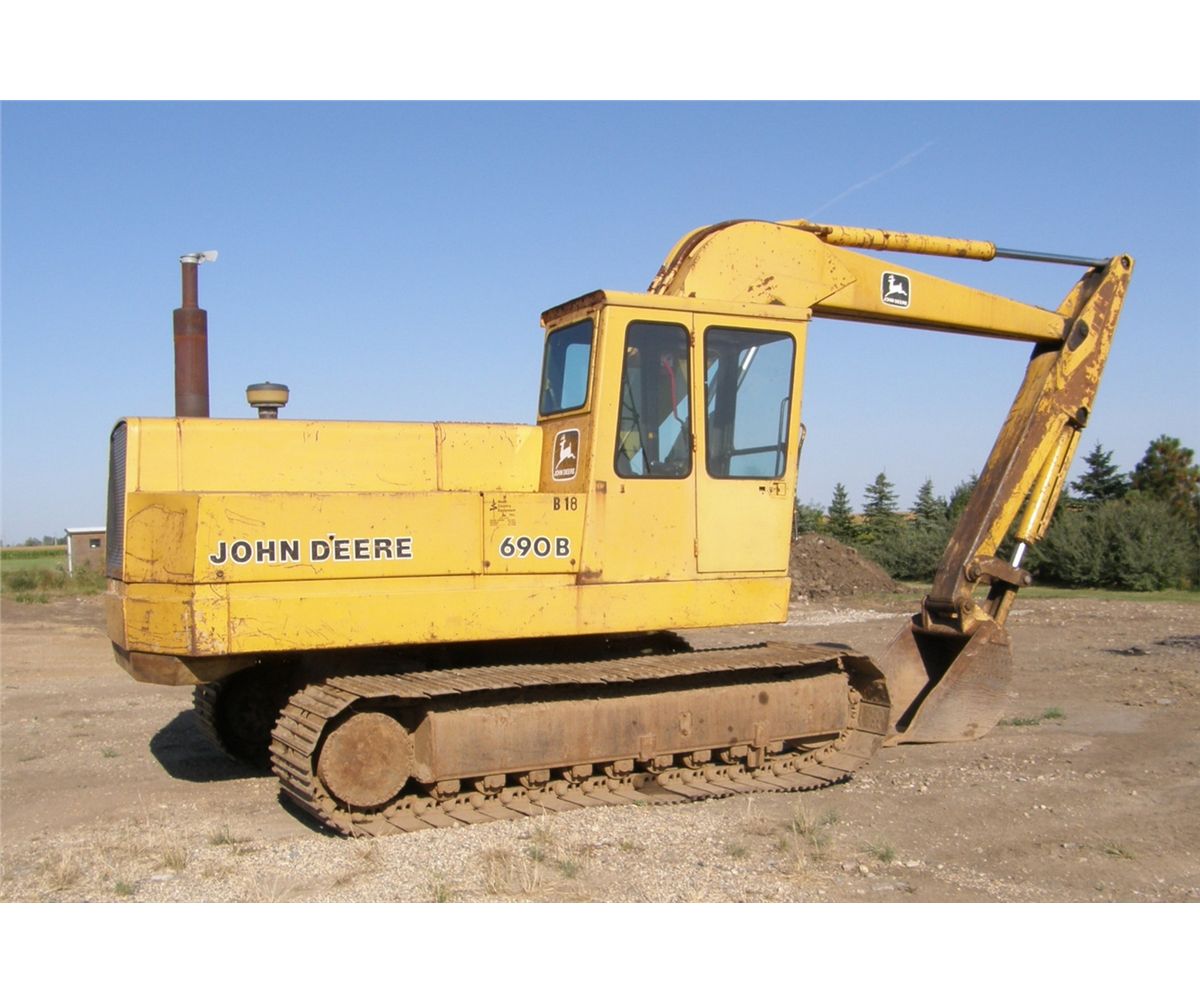 1984 John Deere 690B 40,000 lb Excavator