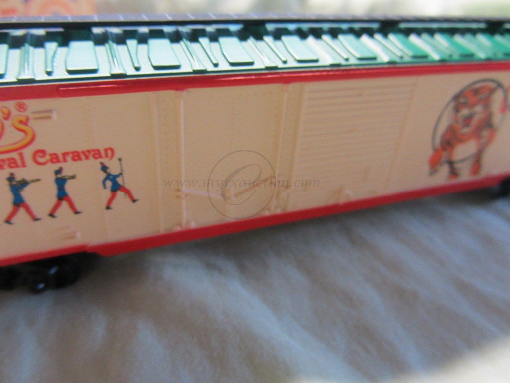 HO SCALE 5 Piece Corkey's Carnival Caravan