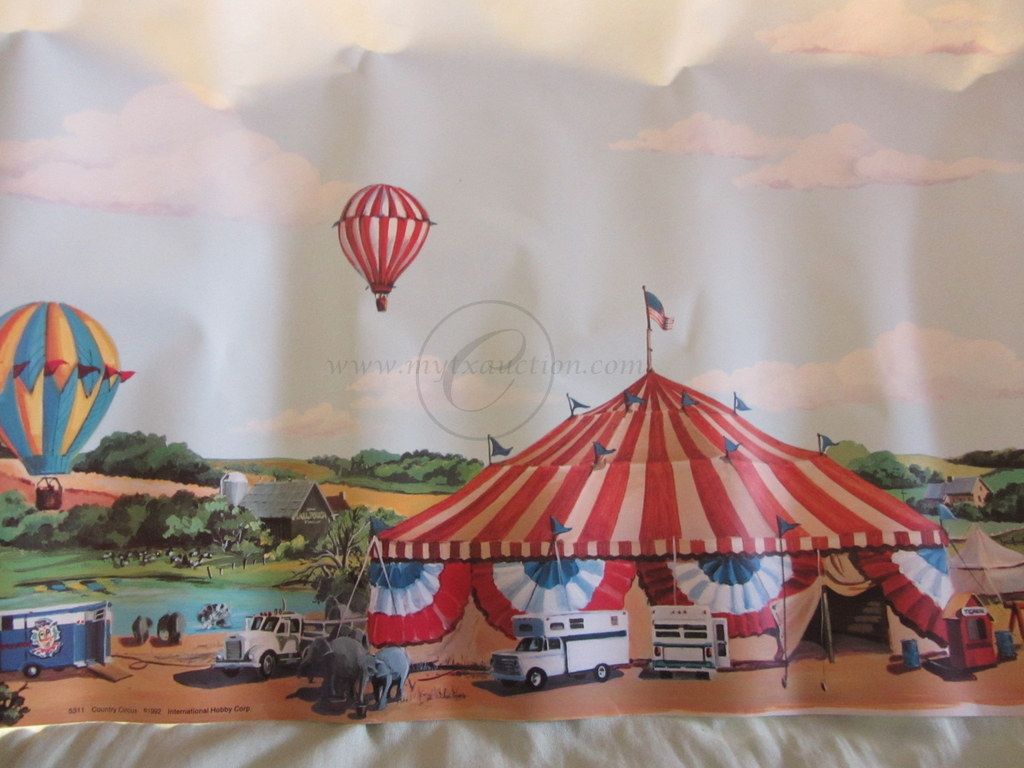 HO SCALE 5 Piece Corkey's Carnival Caravan