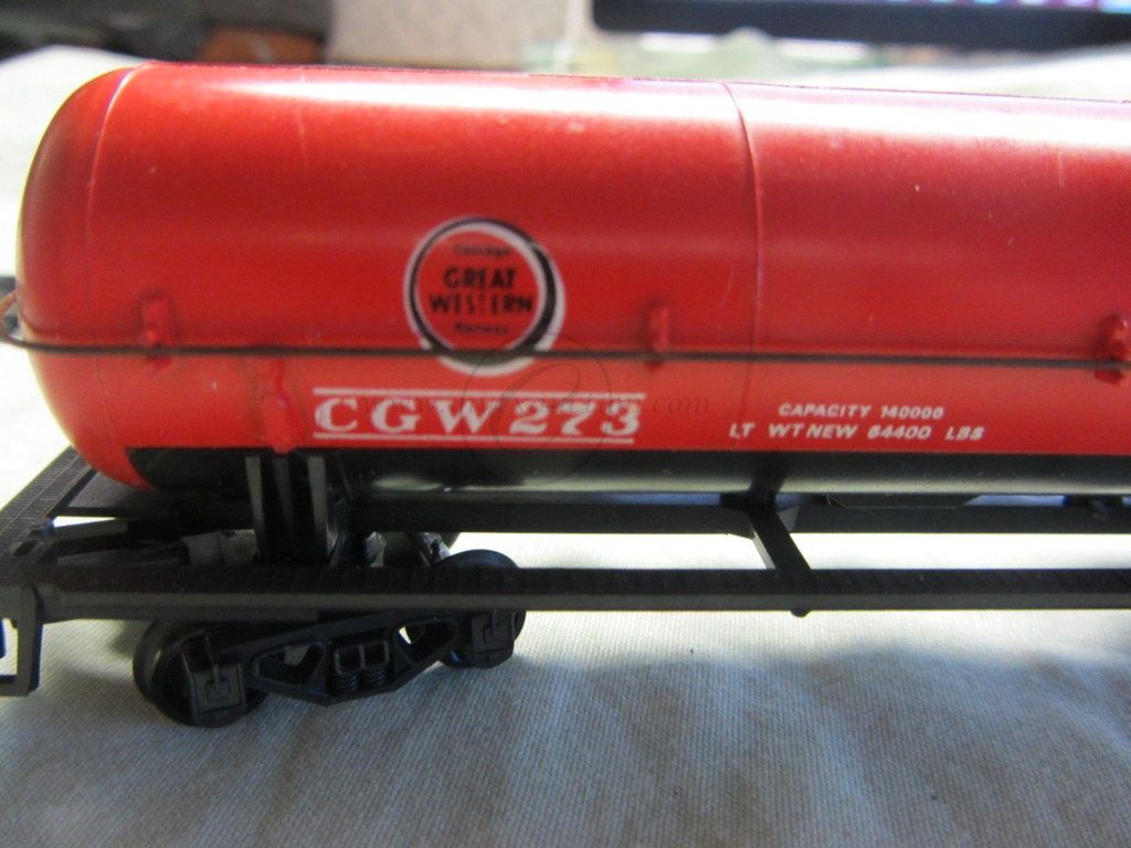 HO SCALE Oil Tanker