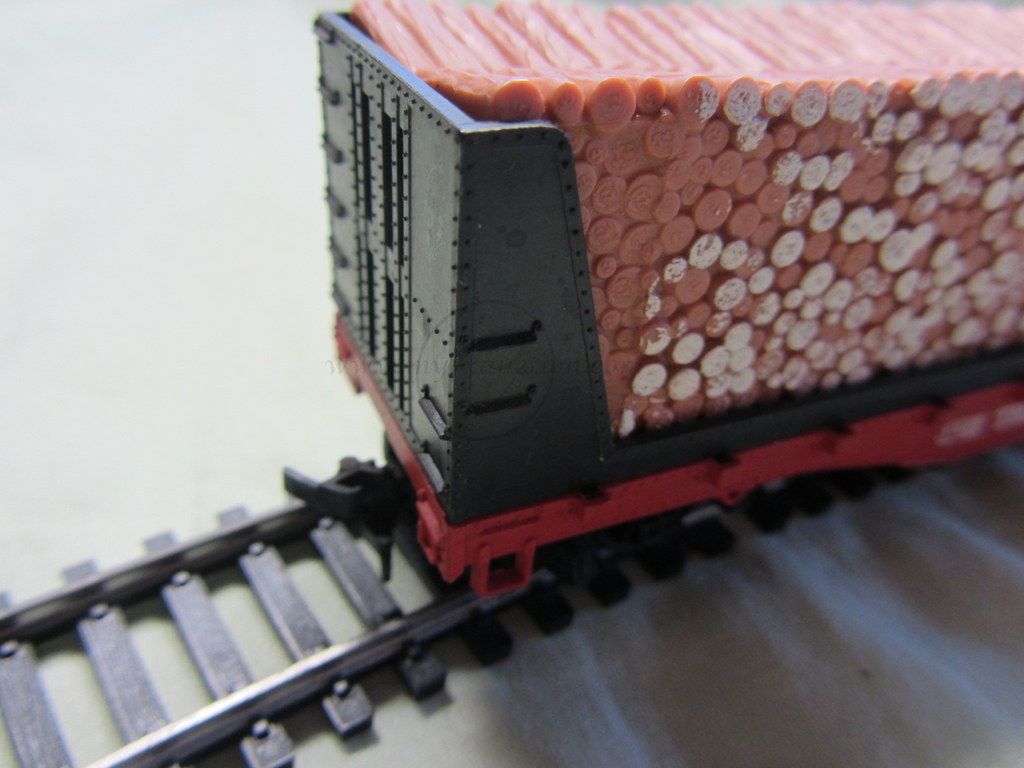 HO SCALE Tyco Pulpwood Cars