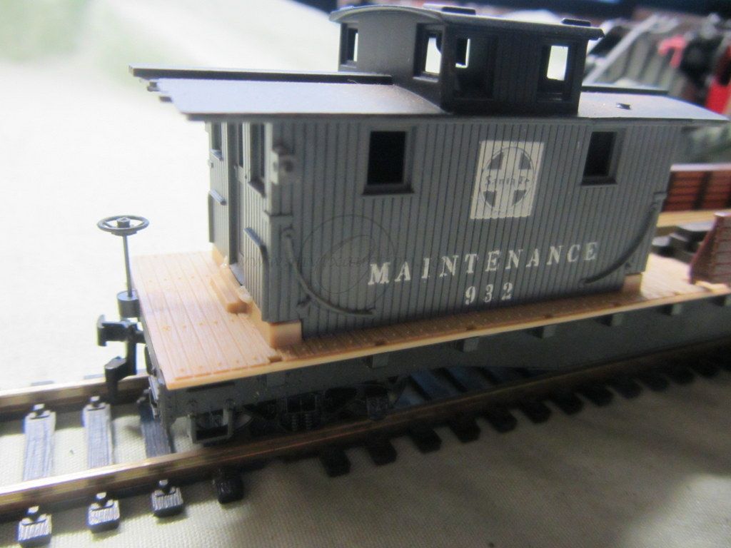 HO SCALE Tyco Crane & Boom Tender