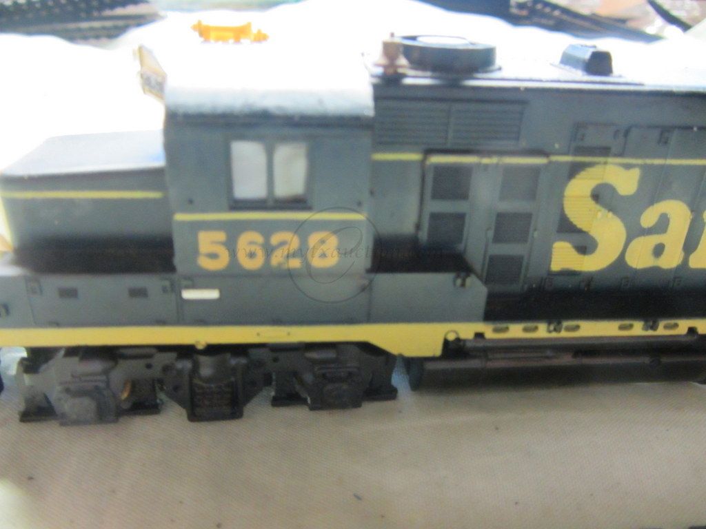 HO SCALE Tyco Diesel Engine