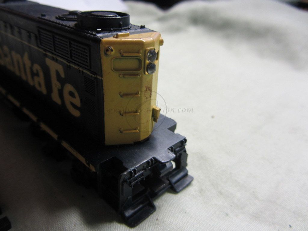 HO SCALE Tyco Diesel Engine
