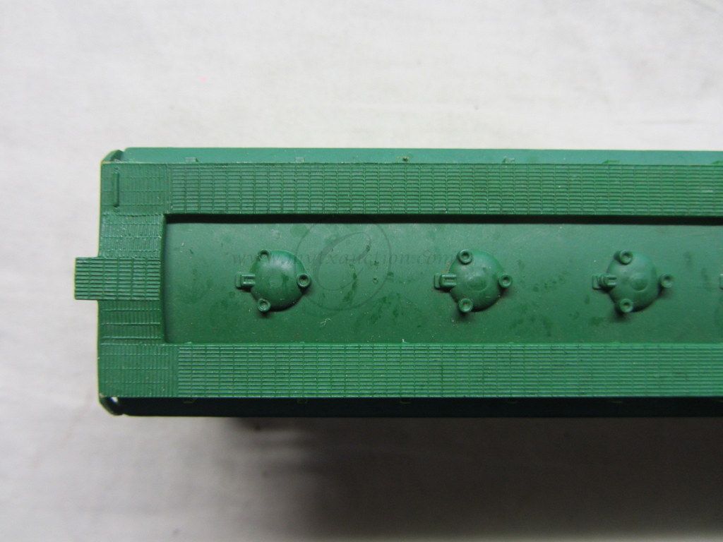 Ho Scale Ahm Covered Hopper