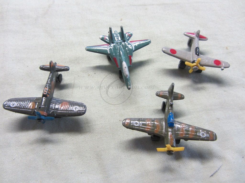 N SCALE Airplanes