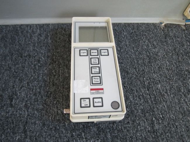 1995 Victoreen Model 190 Probe