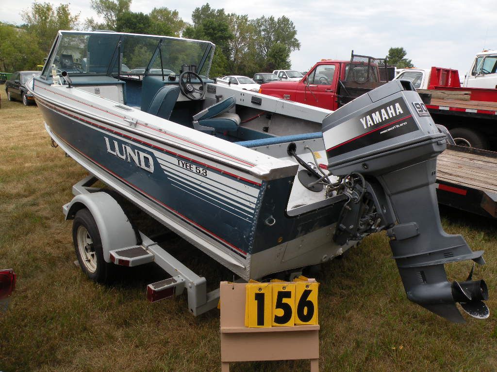 1988 Lund Tyee 5.3 boat LUNM0946H788