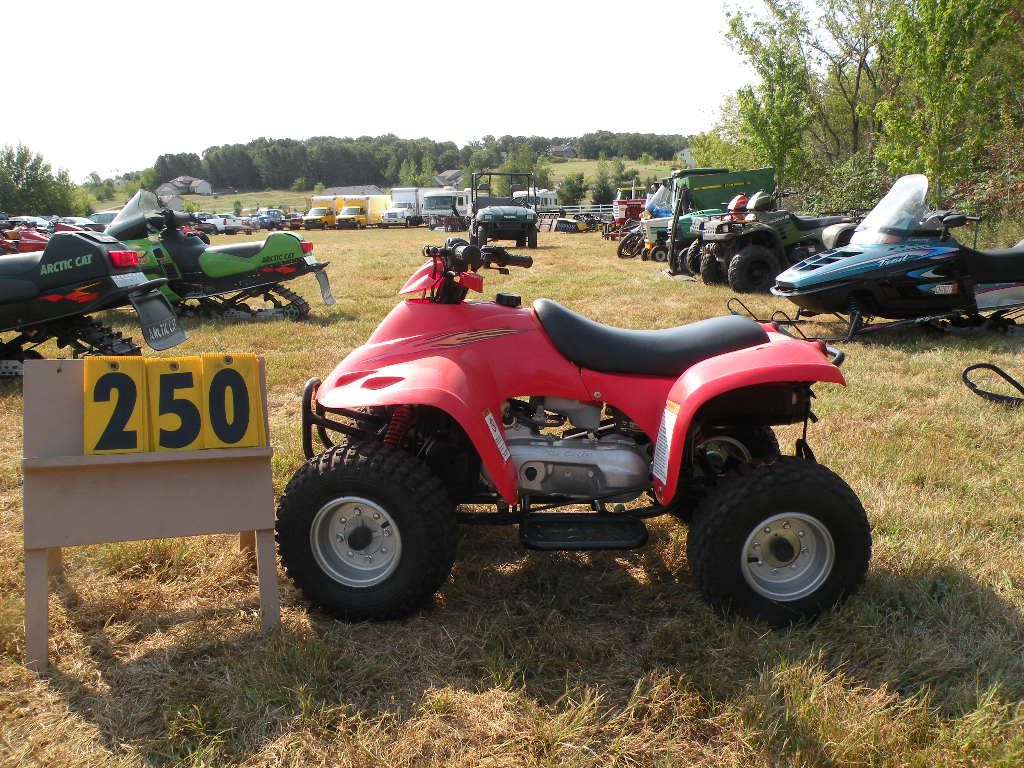 2000 Sundiro 50cc ATV LALAA7S27YH012008