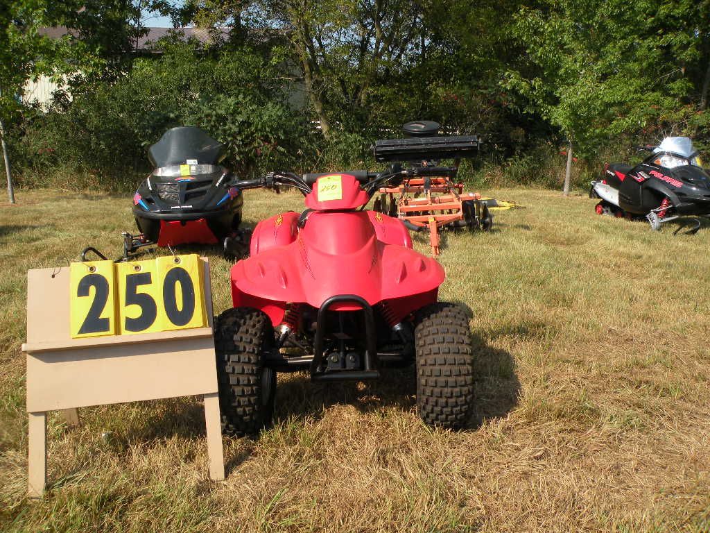 2000 Sundiro 50cc ATV LALAA7S27YH012008