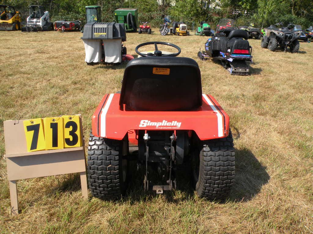 Simplicity Baron Shuttle 7014 mower