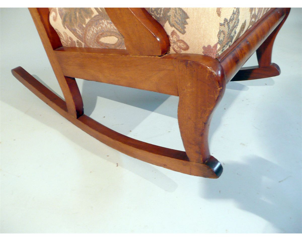 Two Victorian Mahogany Rocking Chairs, American, late 19th C., N9ENBH