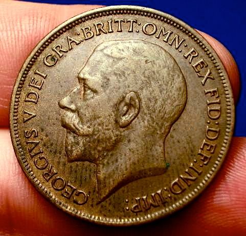 QUITE LARGE! OLD ENGLISH COINS 1917 KING GEORGE PENNY!