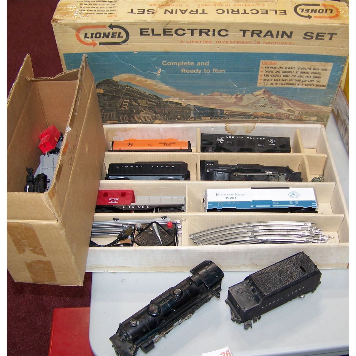 Lionel Electric Train Set
