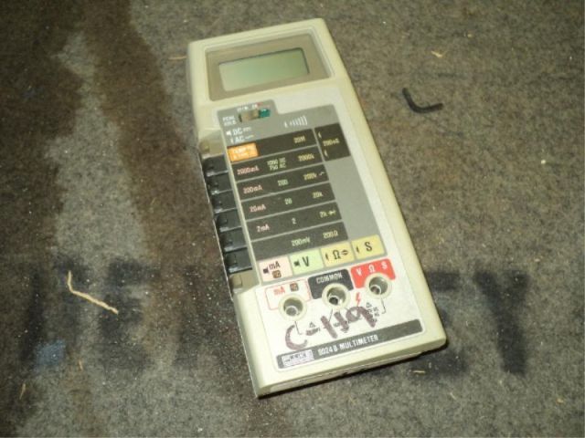 FLUKE 8024B MULTIMETER