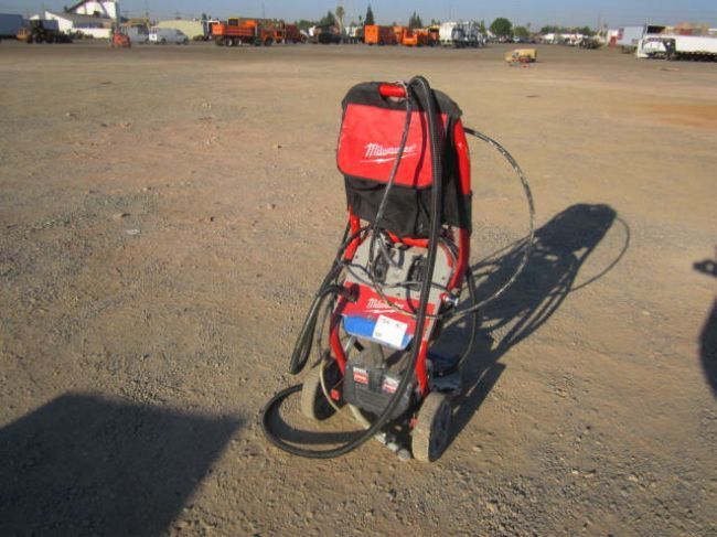 Milwaukee Electric Airless Paint Sprayer