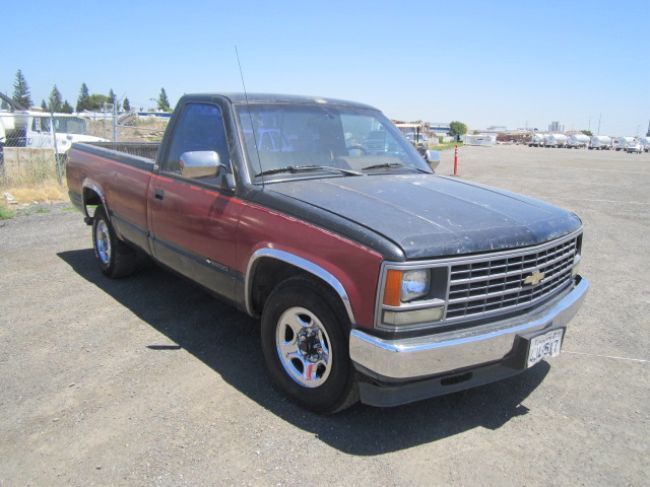 1990 Chevrolet 2500 Cheyenne Pickup Truck