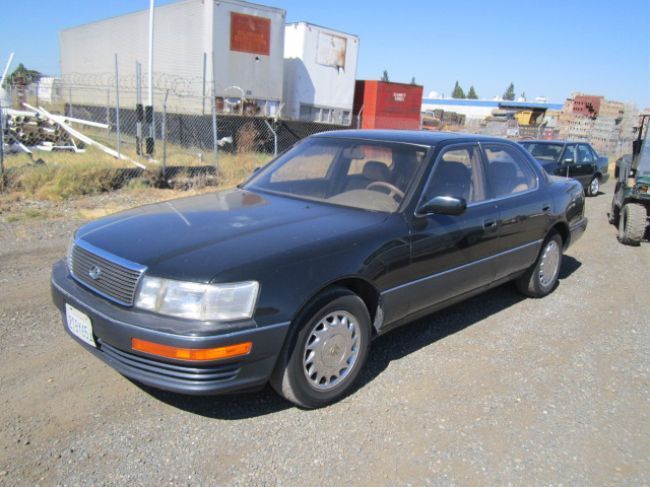1990 Lexus LS 300 Sedan