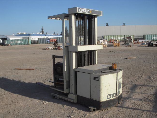 Crown 30SP36TT Electric Pallet Truck