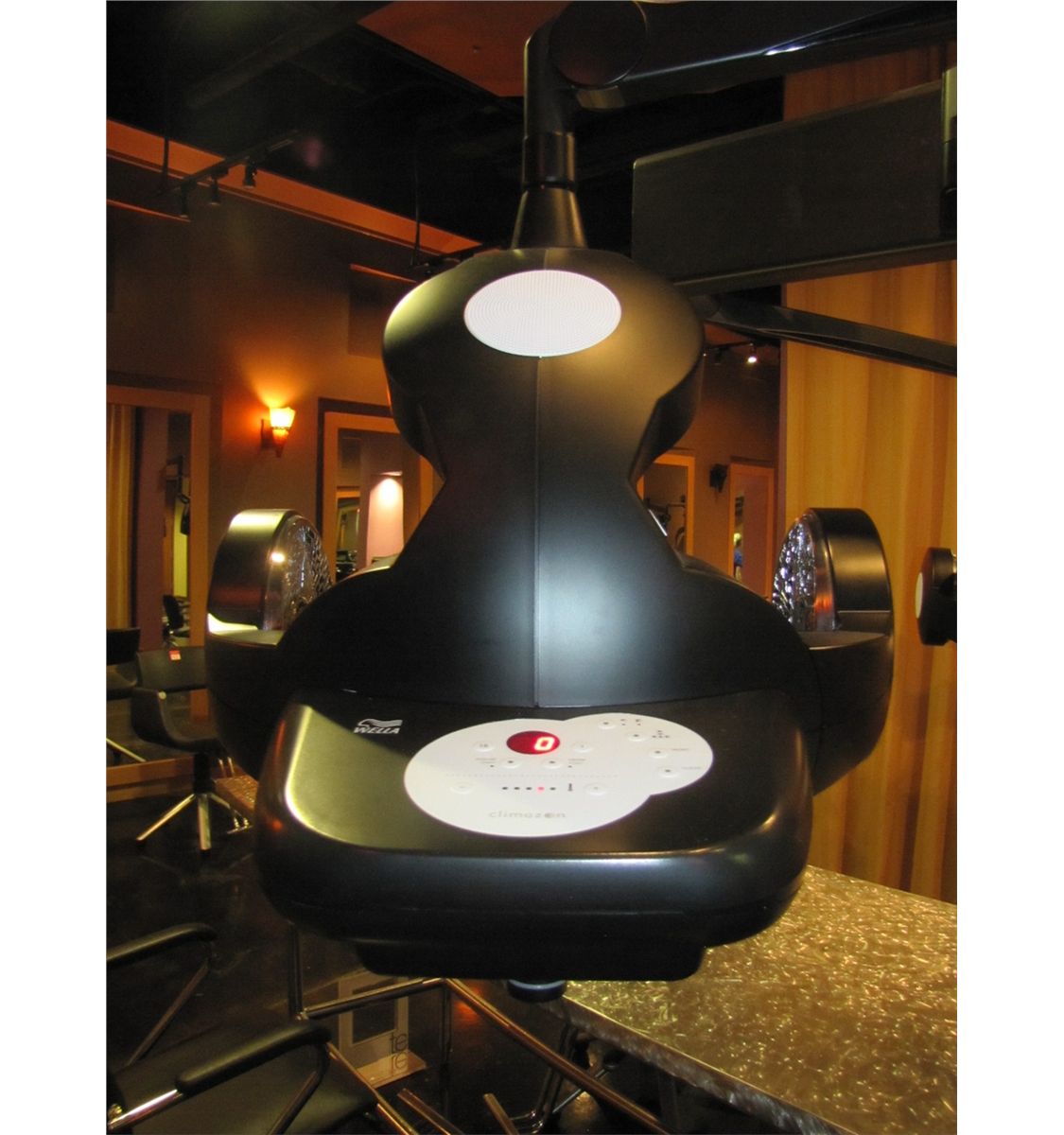 WELLA CLIMAZON TYPE S32W DARMSTADT DRYER (BLACK)