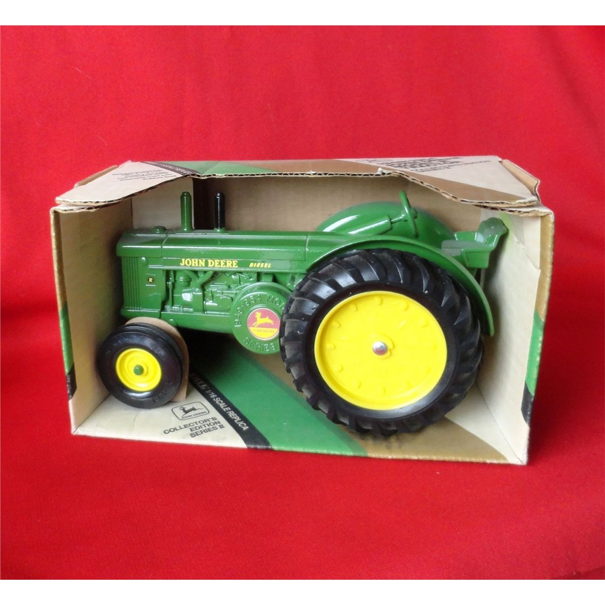JD 1949/1954 Model R tractor, Ertl, 1/16 scale