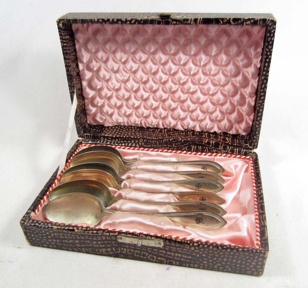 SET OF 6 GERMAN NAZI SPOONS IN ORIGINAL CASE