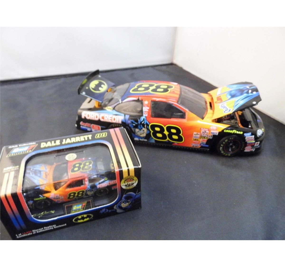 2 - Revell #88 Dale Jarrett "BATMAN" 1/24 & 1/64 1998 Ford Taurus ...