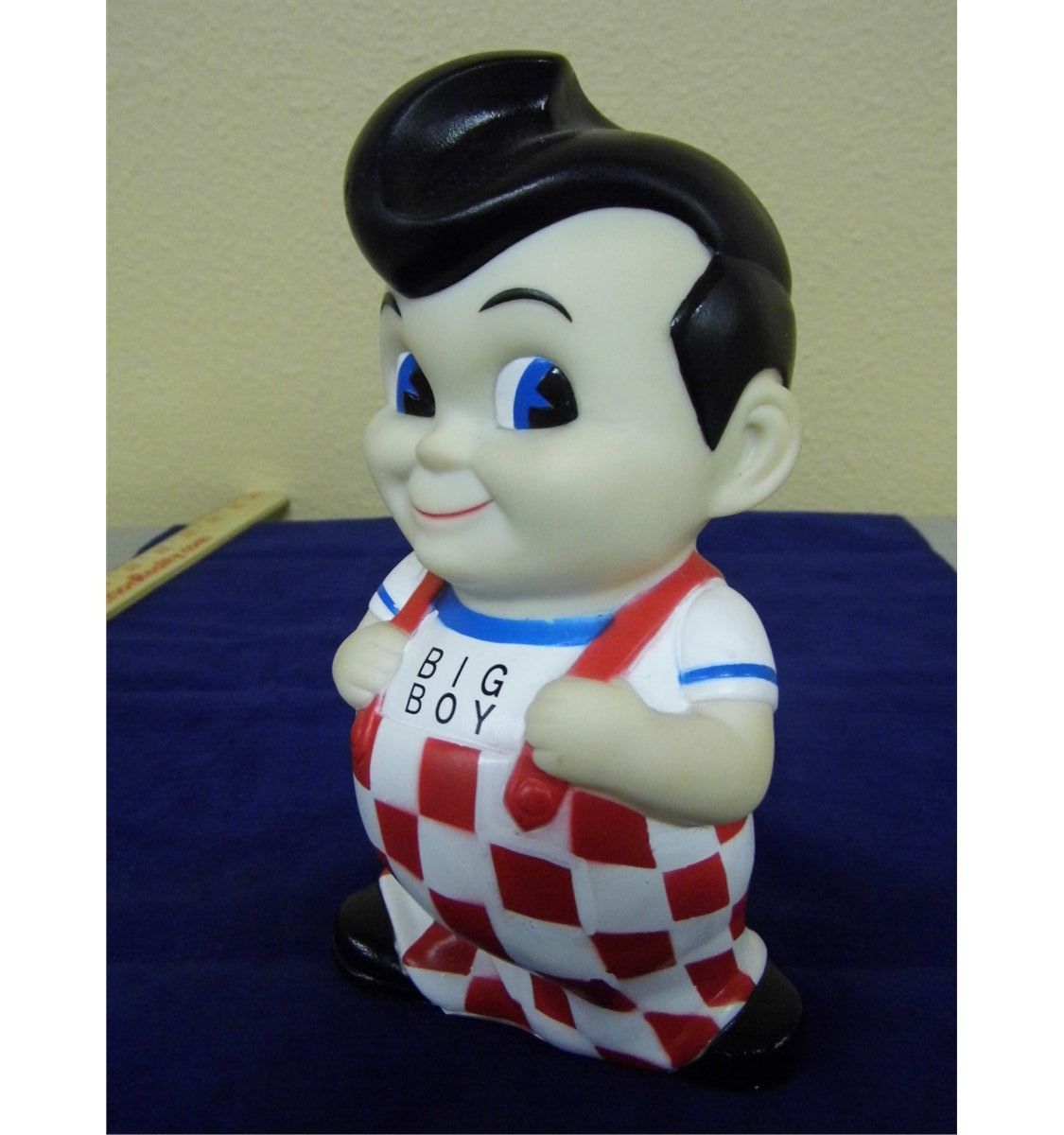 Kips Big Boy Rubber Bank ( 7.5 in. tall) Needs plug