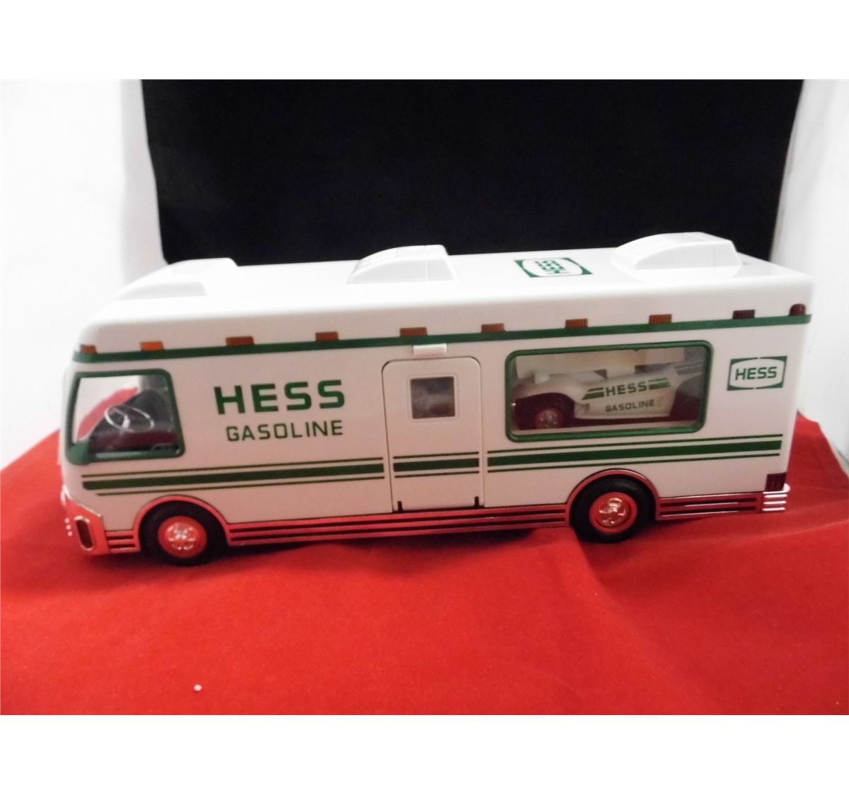 Hess Vehicle w/lights and sound features Recreation Van w/Dune Buggy ...
