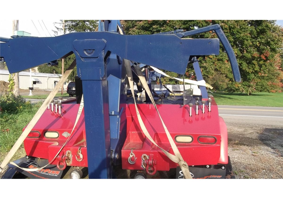 Chevron Wrecker Body