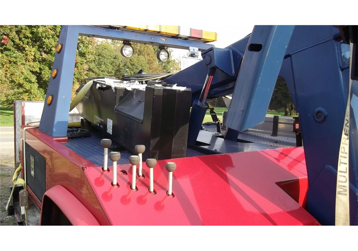 Chevron Wrecker Body