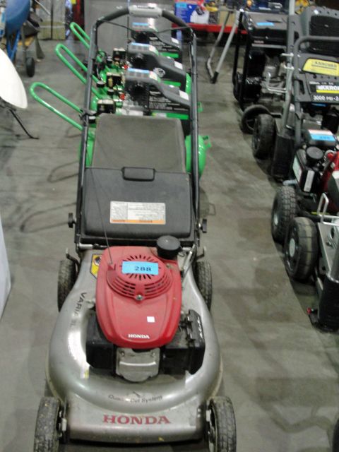 Honda quadra cut system gas lawn mower