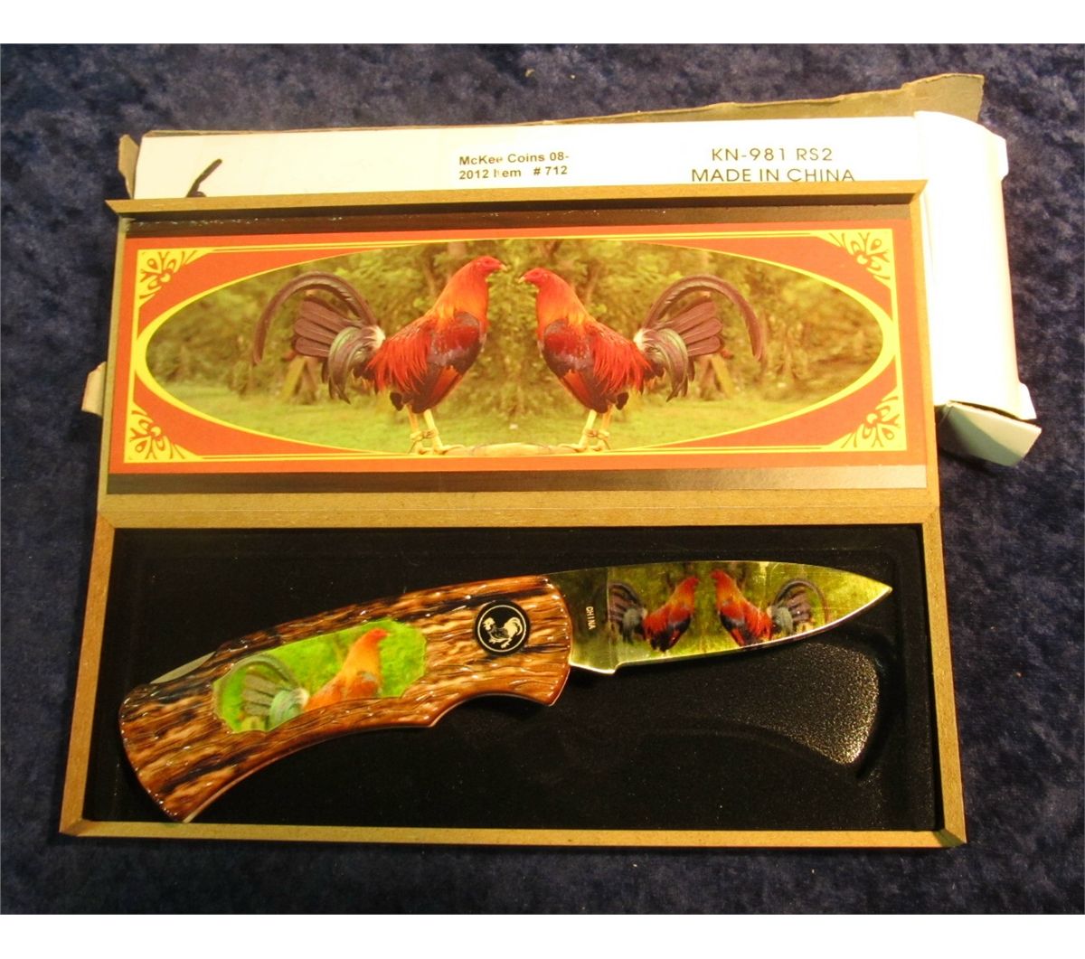 712. Fighting Rooster Knife in Wooden Box.