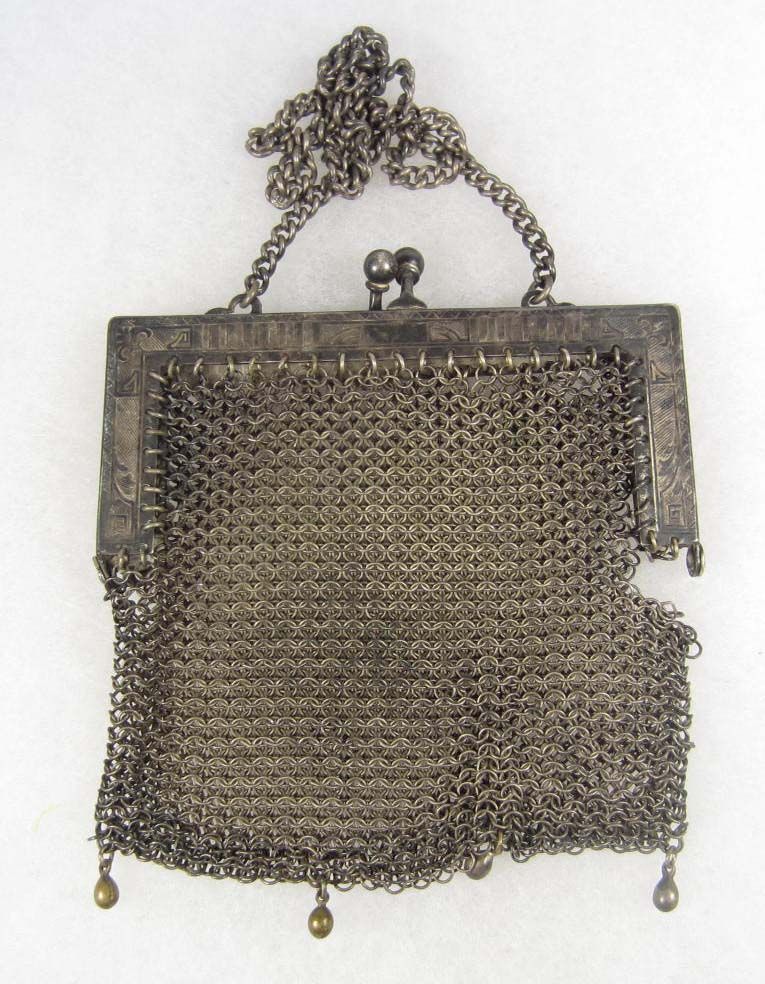 EARLY GERMAN SILVER MESH PURSE