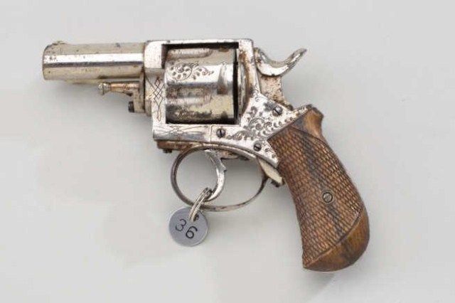 “British Bull Dog”-marked DA revolver, period engraved, .44 cal., 2-1/2 ...