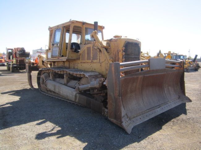 Caterpillar D8 Crawler Dozer