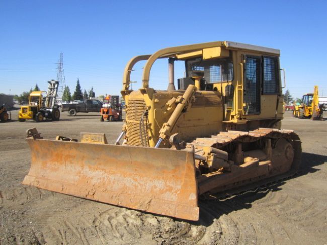 1965 Caterpillar D6C Crawler Dozer