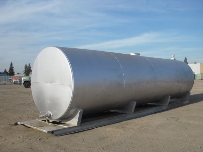 Perkins 10,000 Gallon Skid Mount Fuel Tank