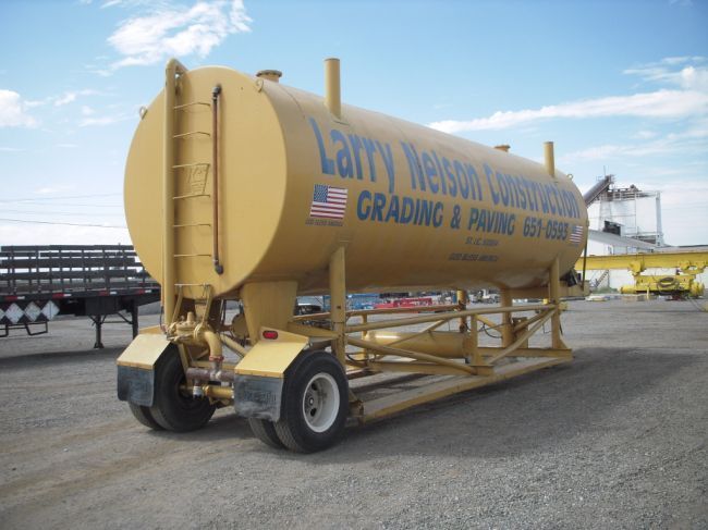 Klein S/A 10,000 Gallon Water Tower Trailer