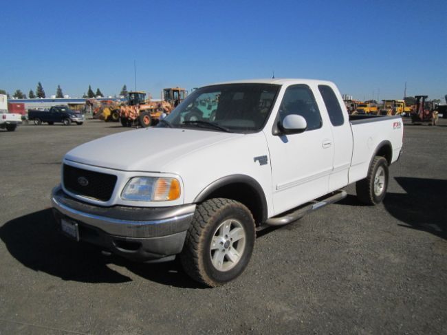 2002 Ford F150 4x4 SuperCab Pickup Truck