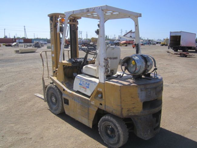 TCM FG25 Forklift