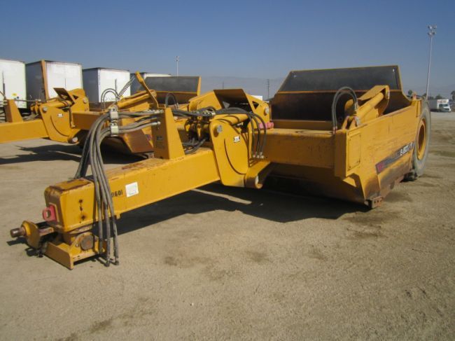 2005 Eject XW17 Pull Scraper Pans