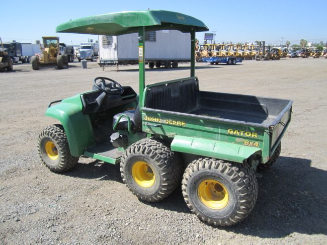 John Deere 4x6 Utility Gator