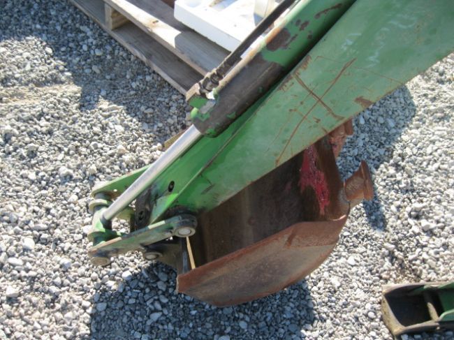 John Deere 7 Backhoe Attachment