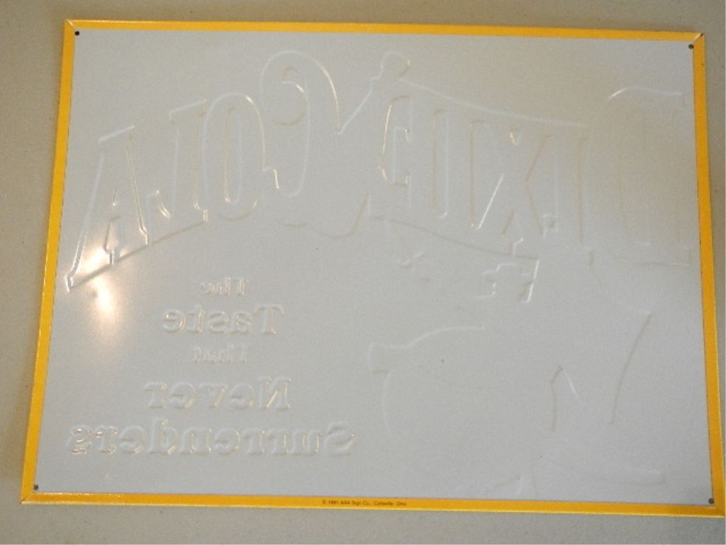 Dixie Cola Sign "The Taste that never Surrenders"