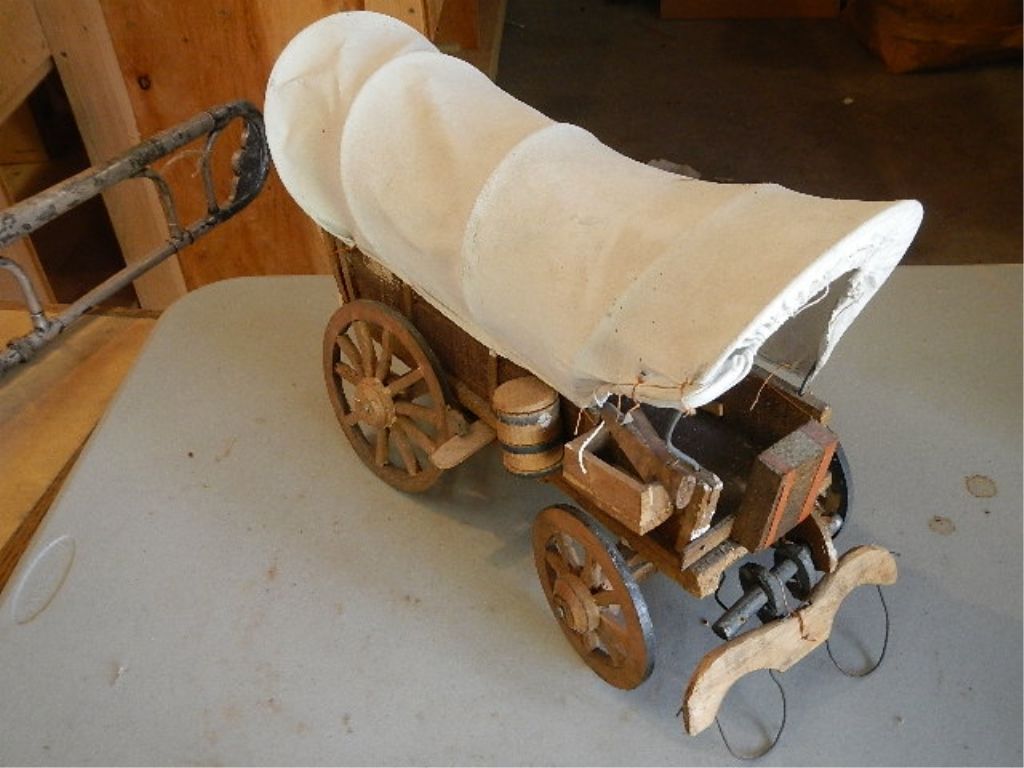Model Covered Wagon with fine detail