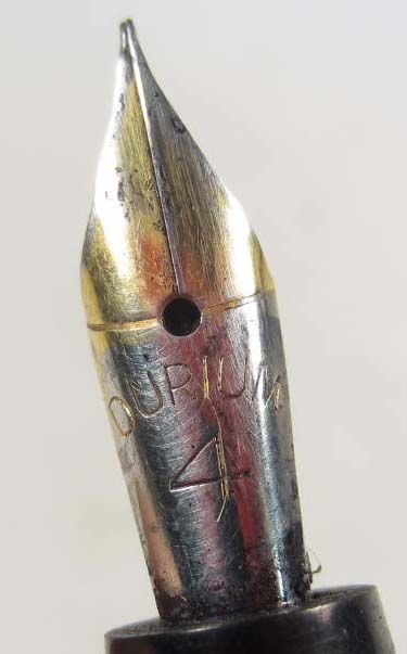 VINTAGE PATO FOUNTAIN PEN W/ DURIUM 4 NIB