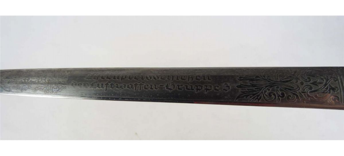 GERMAN NAZI LUFTWAFFE 2ND MODEL PRESENTATION ENGRAVED OFFICERS DAGGER
