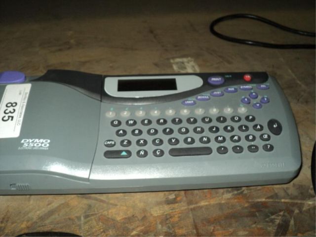 DYMO 5500 ELECTRONIC LABEL MAKER